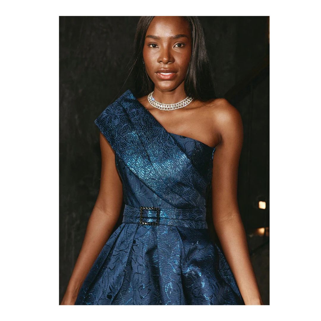 Sacha Drake – Strelitzia